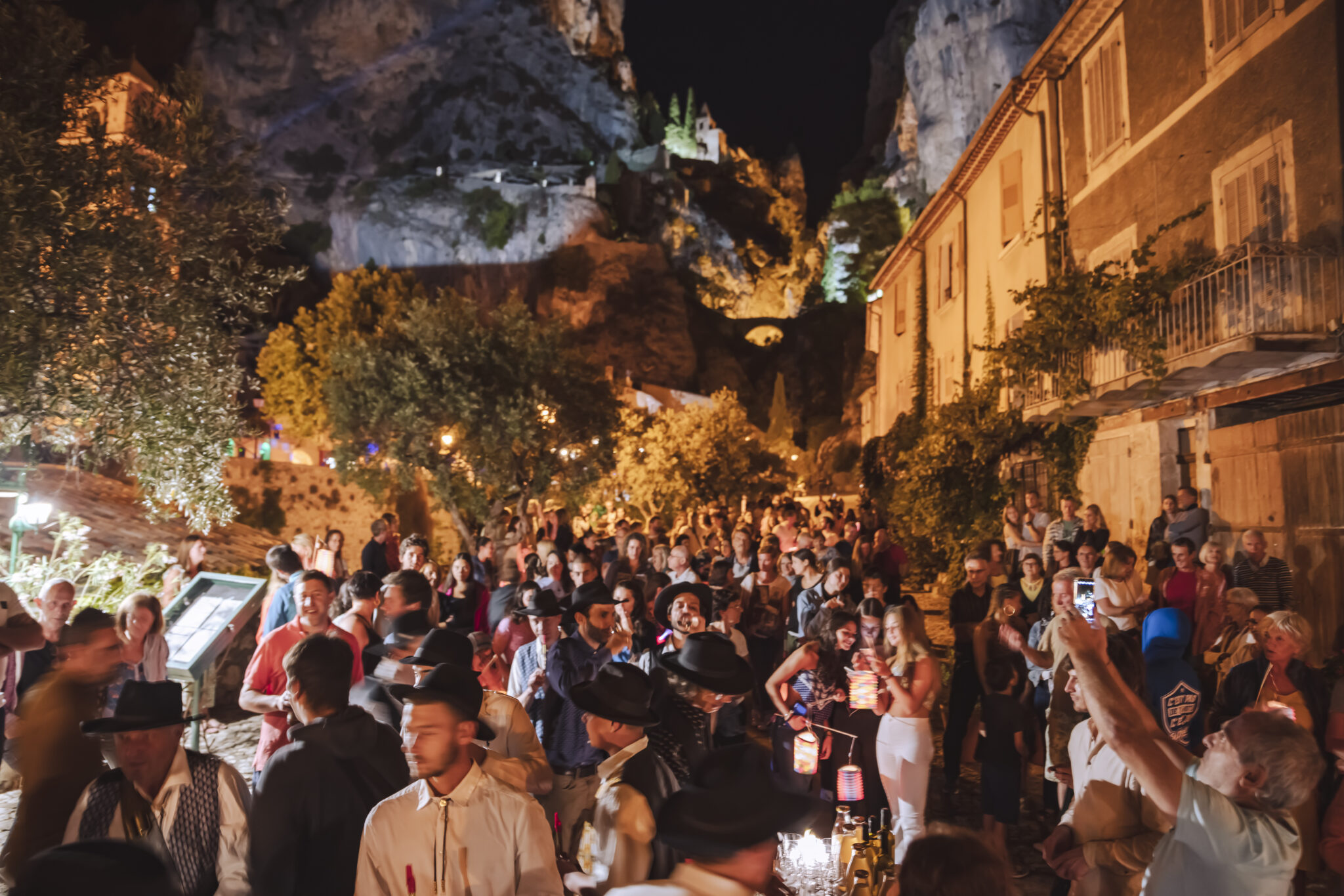 The Feast of the Diane - Office de tourisme de Moustiers-Sainte-Marie